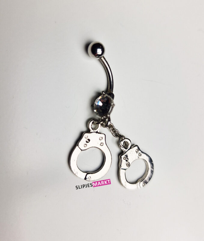 Navelpiercing met handboeien - Slipjesmarkt